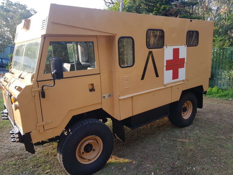 101 Landrover Ambulance